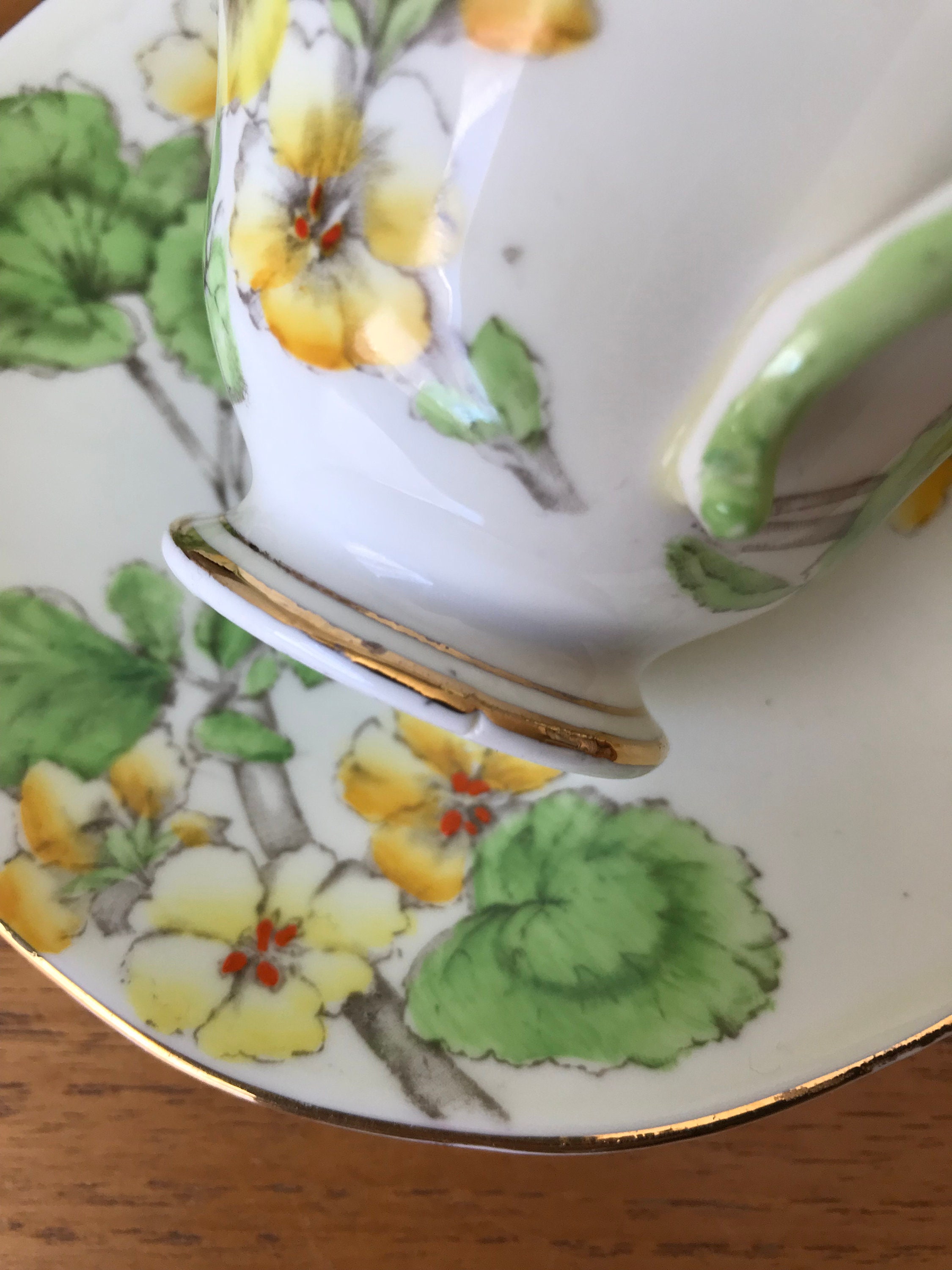 Salisbury Crown China geranium Tea Cup and Saucer | Etsy Canada