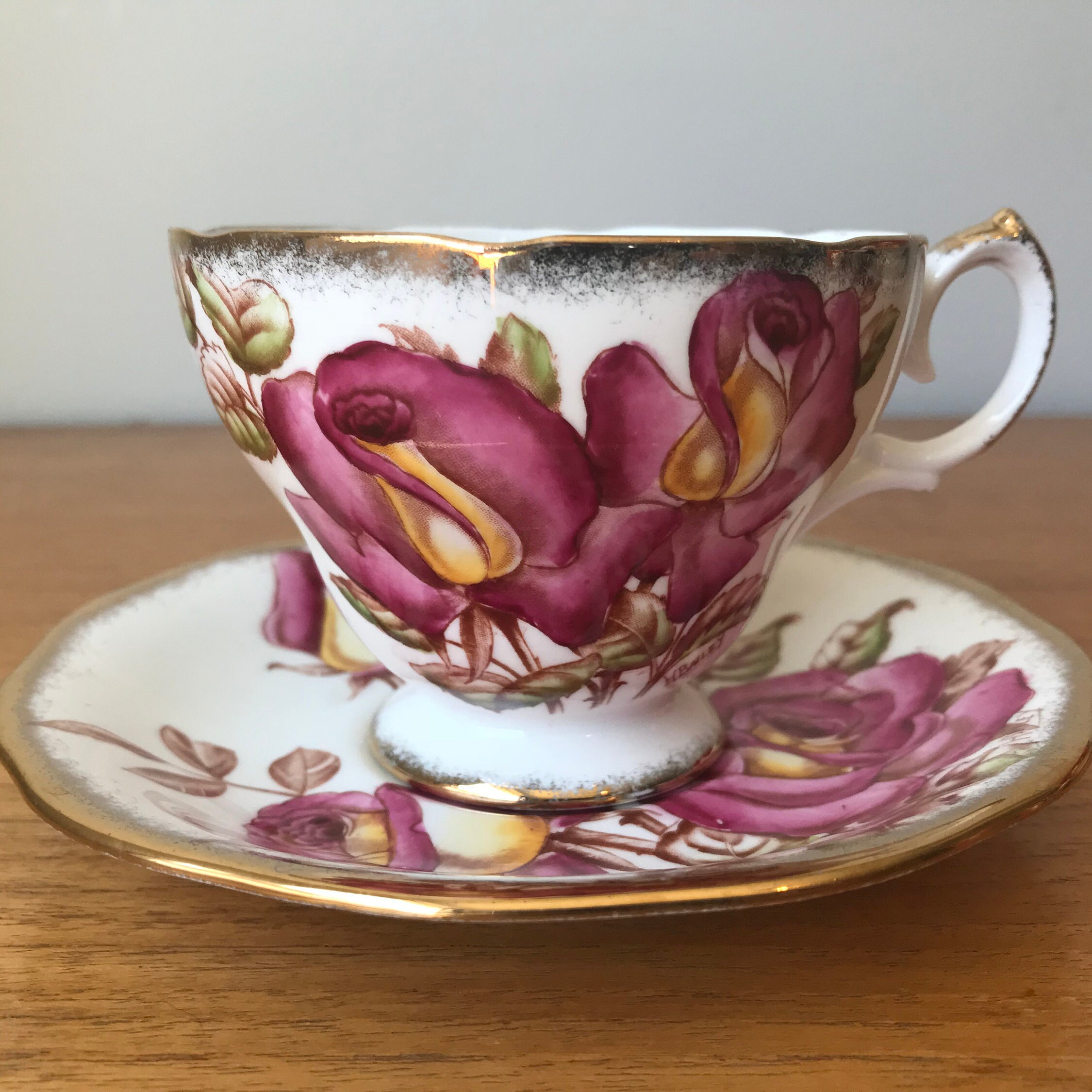 Queen Anne Windsor Rose Teacup and Saucer Signed H Bailey - Etsy Canada
