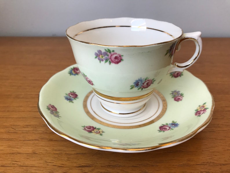 Colclough Green Tea Cup and Saucer Light Pastel Green Teacup | Etsy
