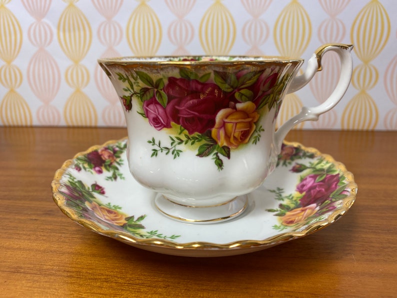 Royal Albert Tea Set Rose Pattern Teacups and Saucers Pink - Etsy