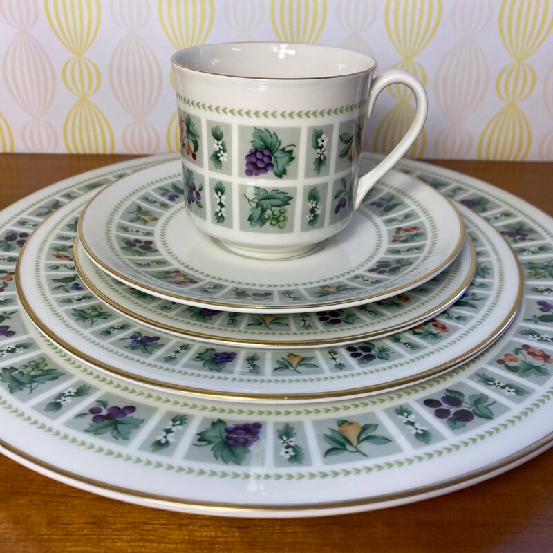 Country Dinnerware - Etsy