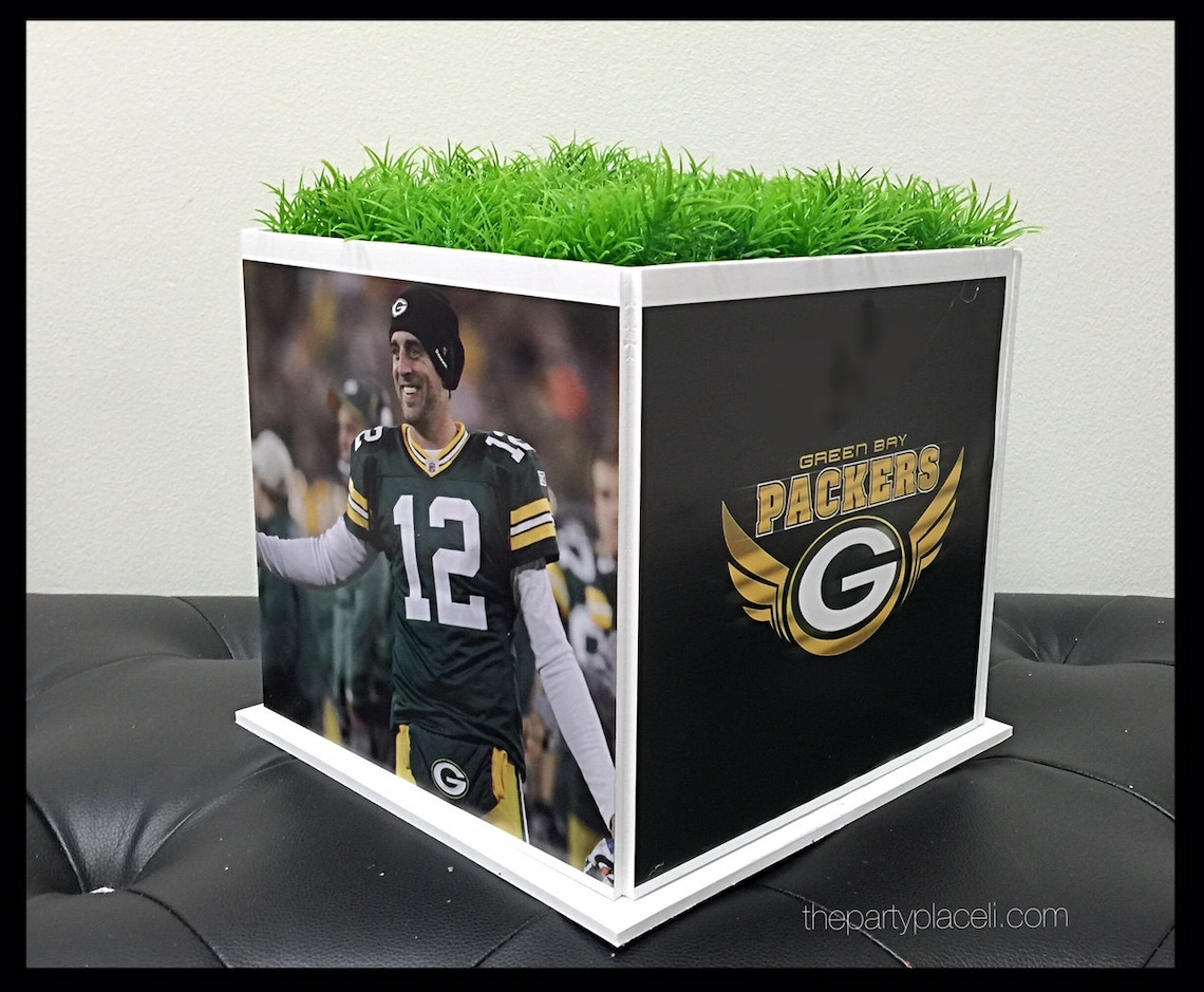 Themed Cube Centerpiece - Photos/ Any Sport! Teams! Players! Baseball ...
