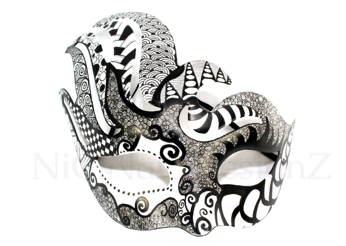 Hand-painted Zentangle Venetian Mask, "clouds Across the Moon" - Etsy