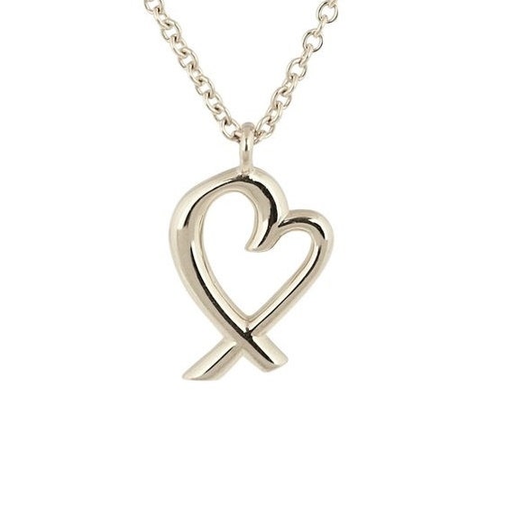 Rare Dainty Tiffany Paloma Picasso Loving Heart Mini Pendant Rare Dainty Tiffany Paloma Picasso Loving Heart Mini Pendant
