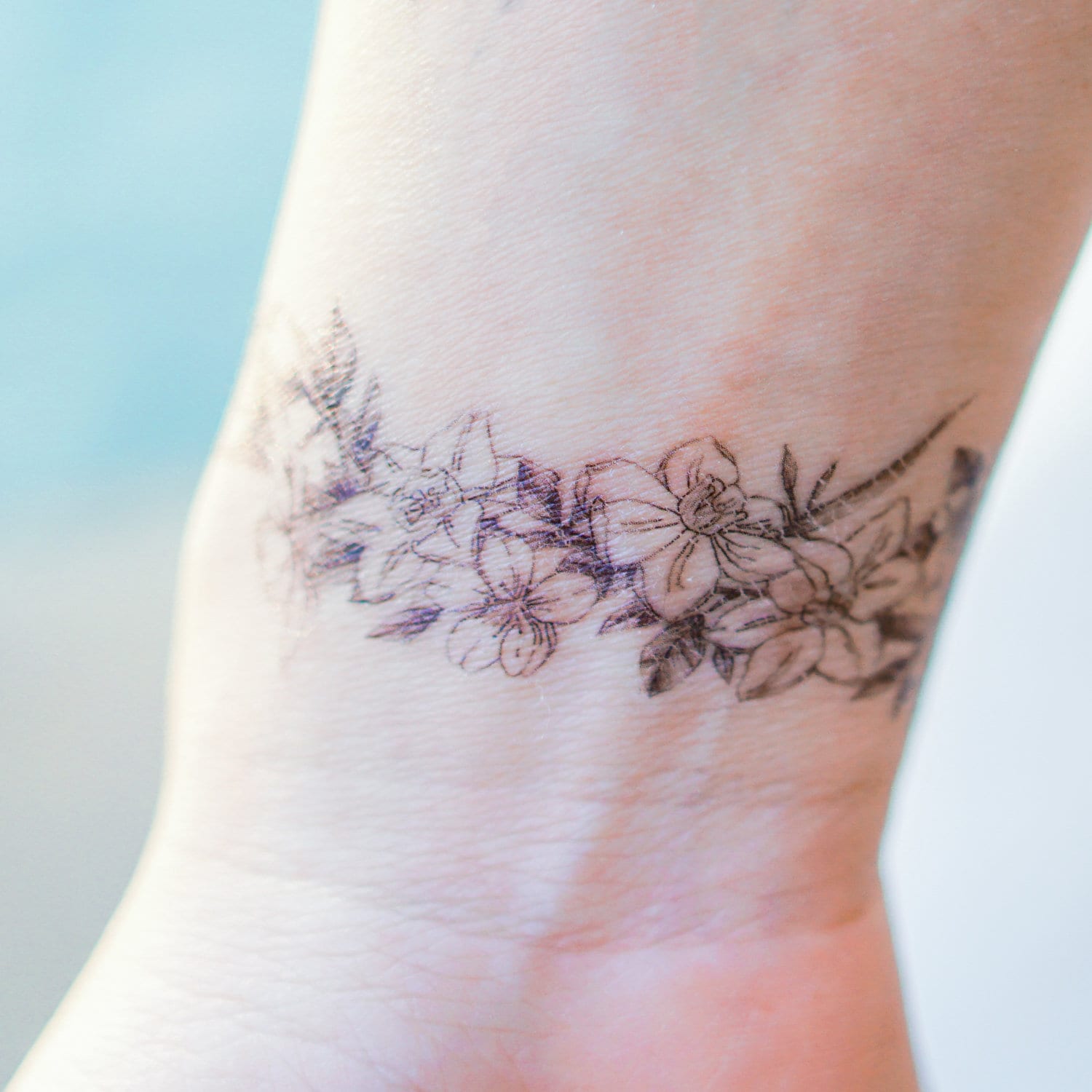 Delicate Narcissus Flower Arm Band Minimal Floral Tattoo - Etsy Hong Kong