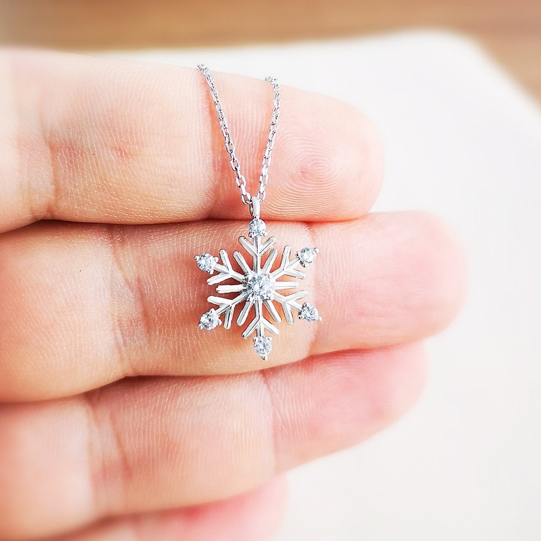 Snowflake Necklace / Dainty 925 K Silver Snowflake Gifts for - Etsy Ireland