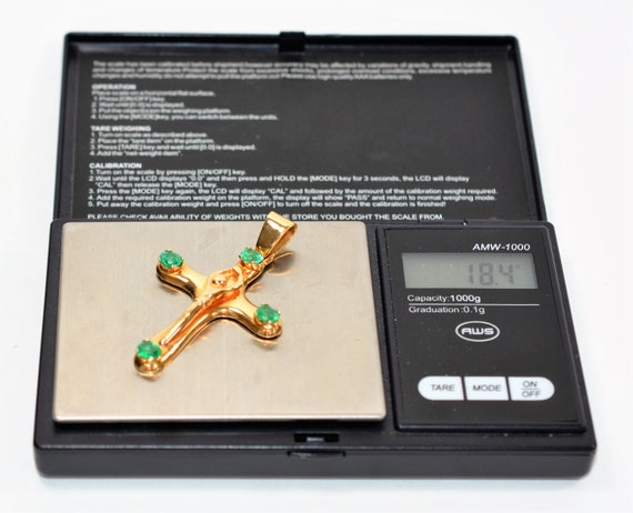 18K Gold Colombian Emerald Cross Pendant: Religious R… - Gem