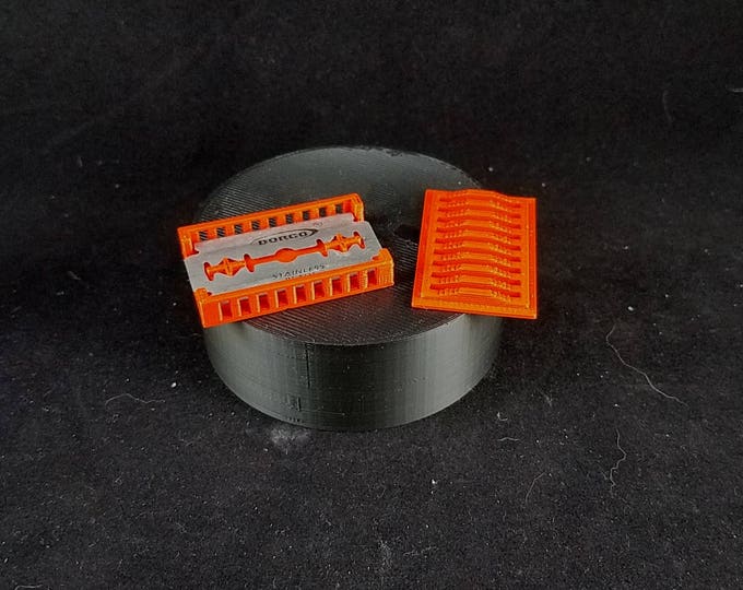 Wet Shaving Razor Blade Dryer - Etsy