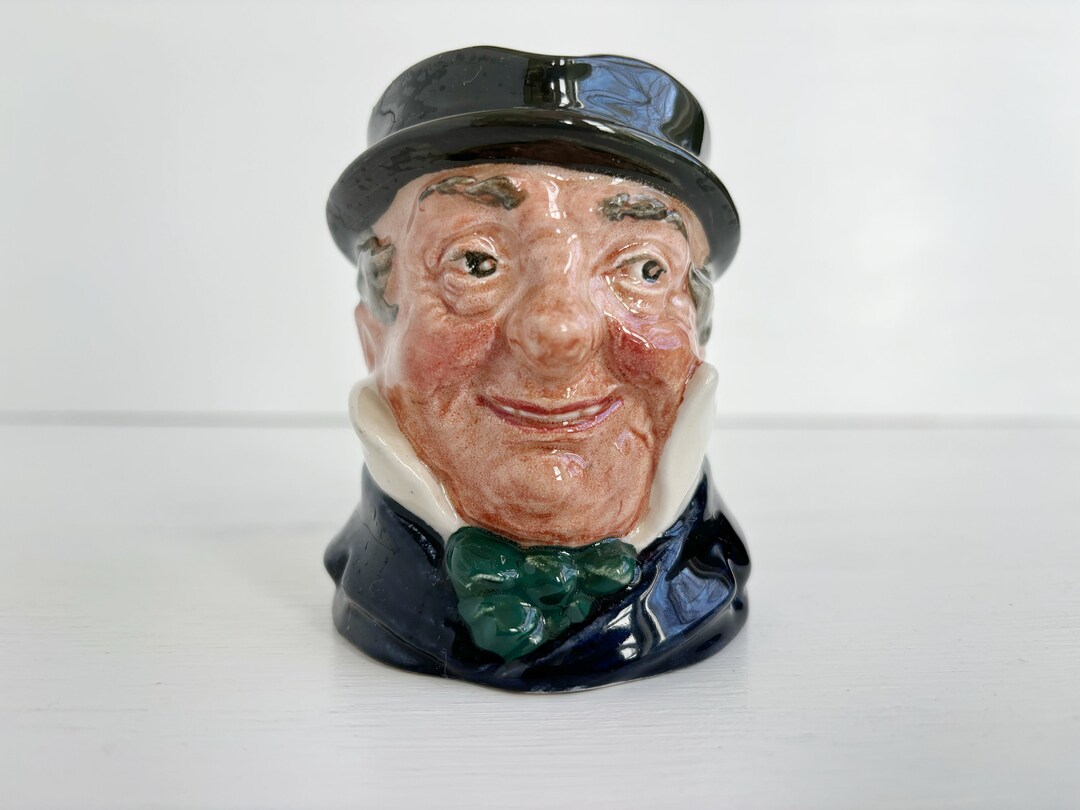 Collectible Royal Doulton Vintage Porcelain / Captain Cuttle of Charles ...