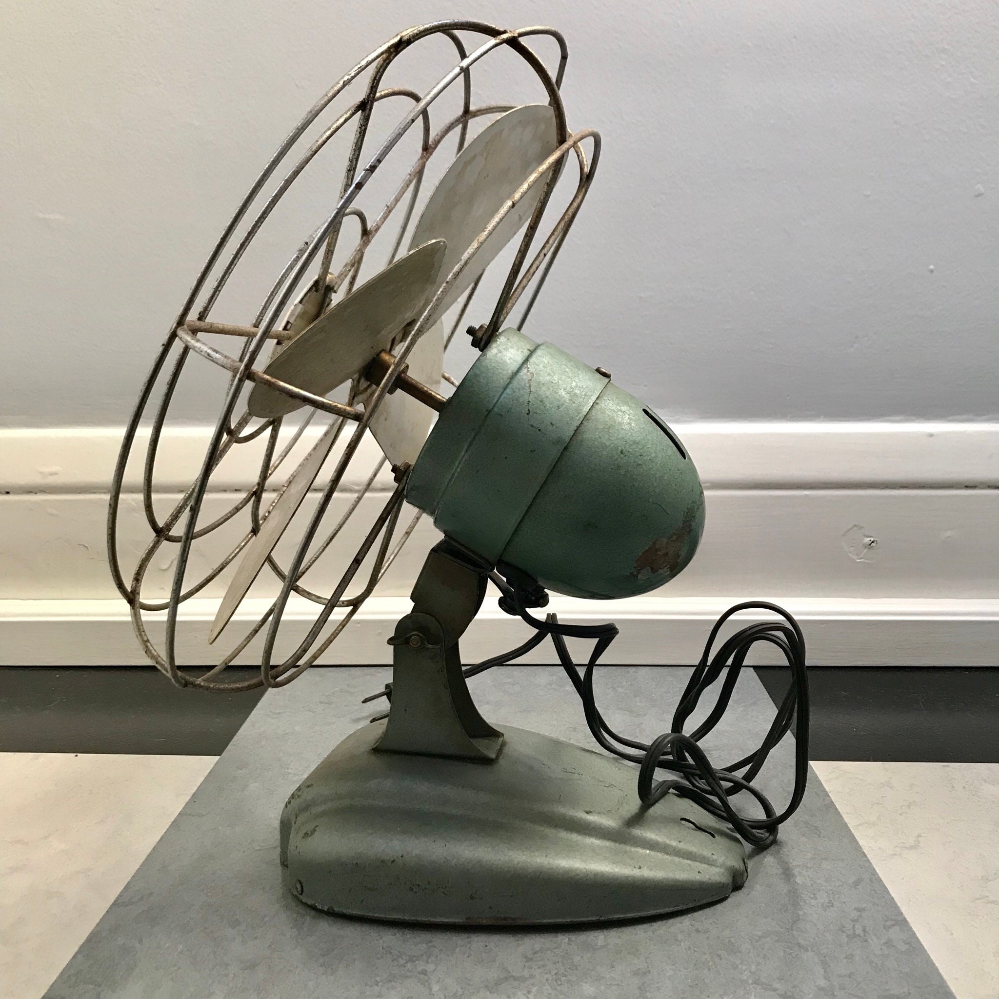 Industrial Cool Art Deco Zero Fan - Etsy