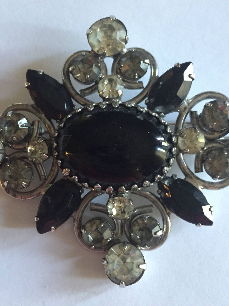 Hobe Brooch Signed and Collectible Mid Century Hallmark - Etsy