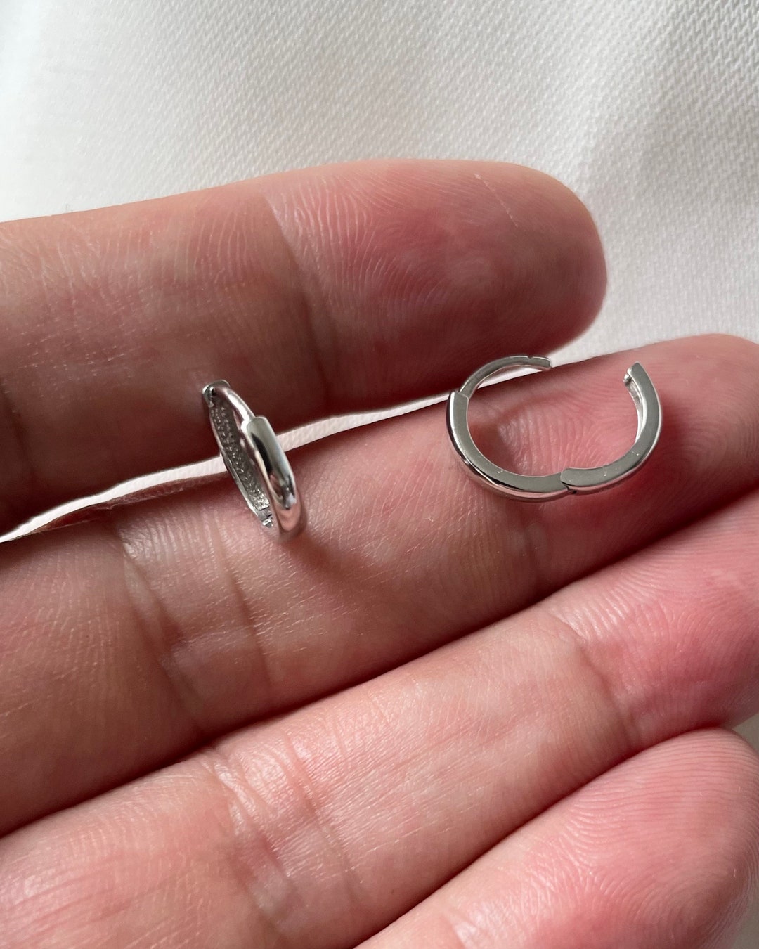 9ct White Gold Cartilage Hoop Earring: Body Piercing Jewelry - Etsy