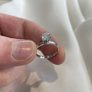 925 Sterling Silver Moissanite Diamond Ring - 1 Carat Moissanite Diamond 6 Claws Engagement ...