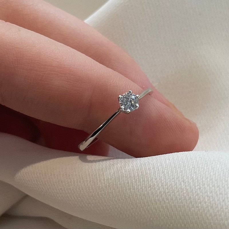 Solitaire Ring - Etsy