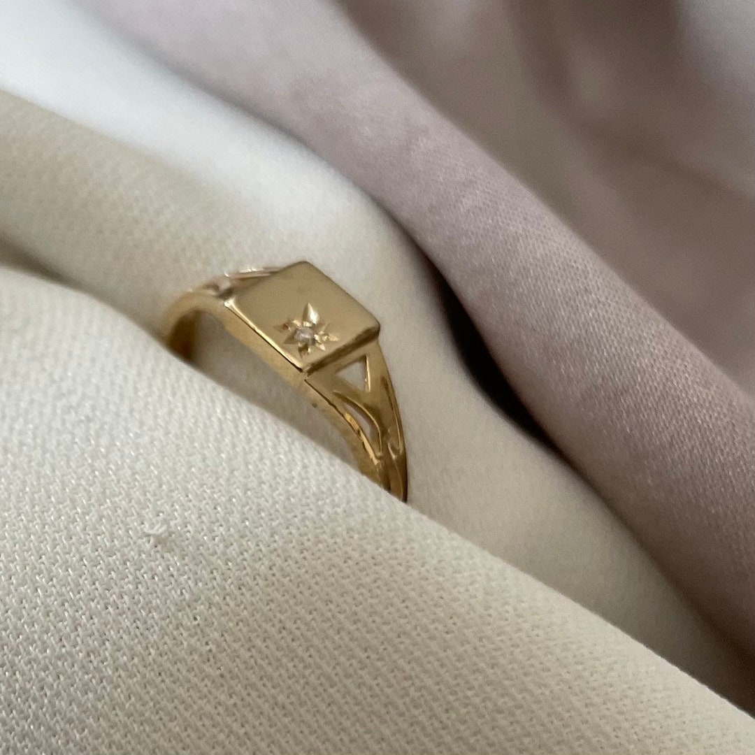 Genuine 9CT Yellow Gold Maidens' Ring Maidens' Square Signet CZ Ring F ...