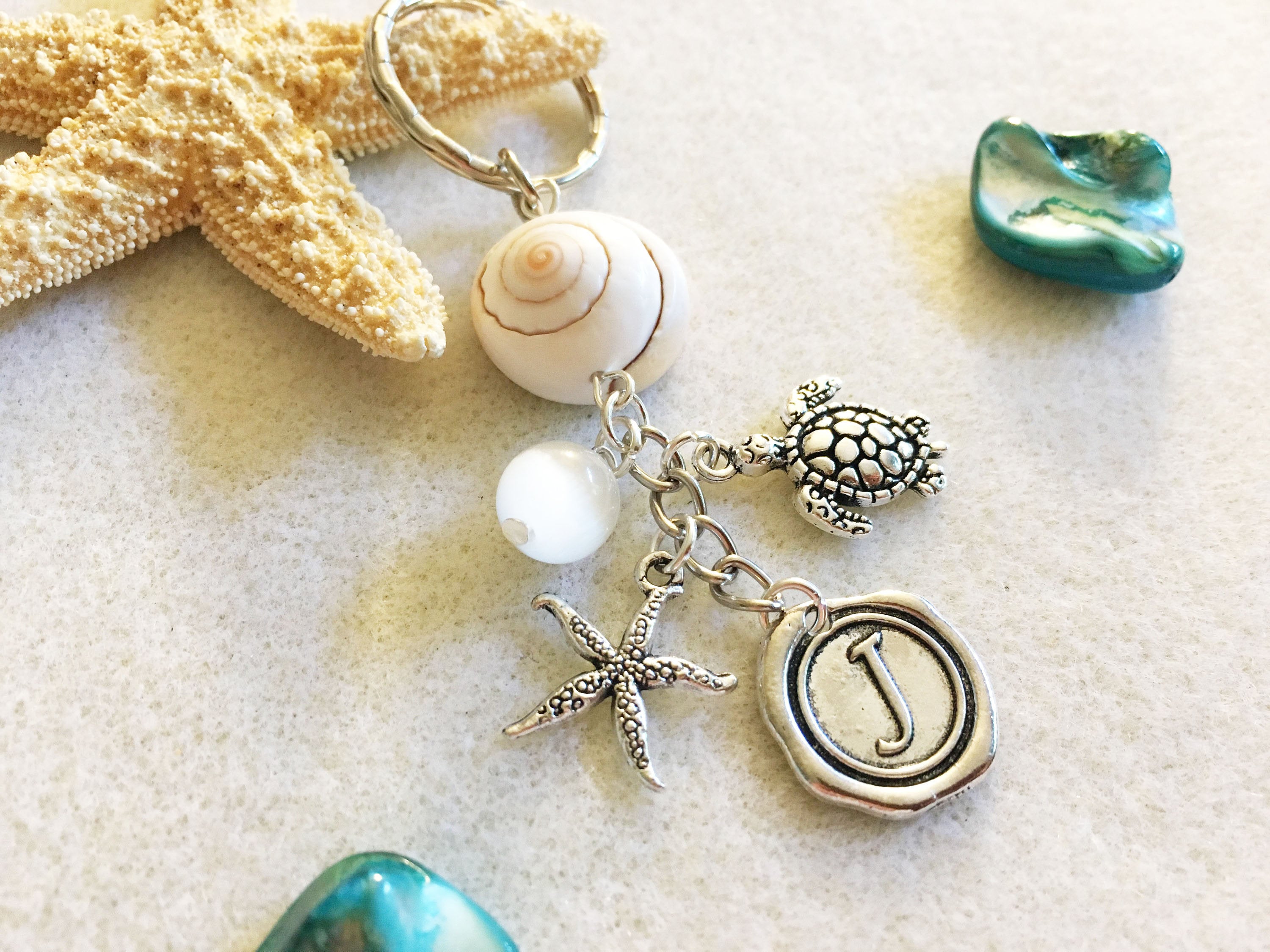 Personalized Beach Keychain for Beach Lovers Gift Sea Turtle Keychain ...