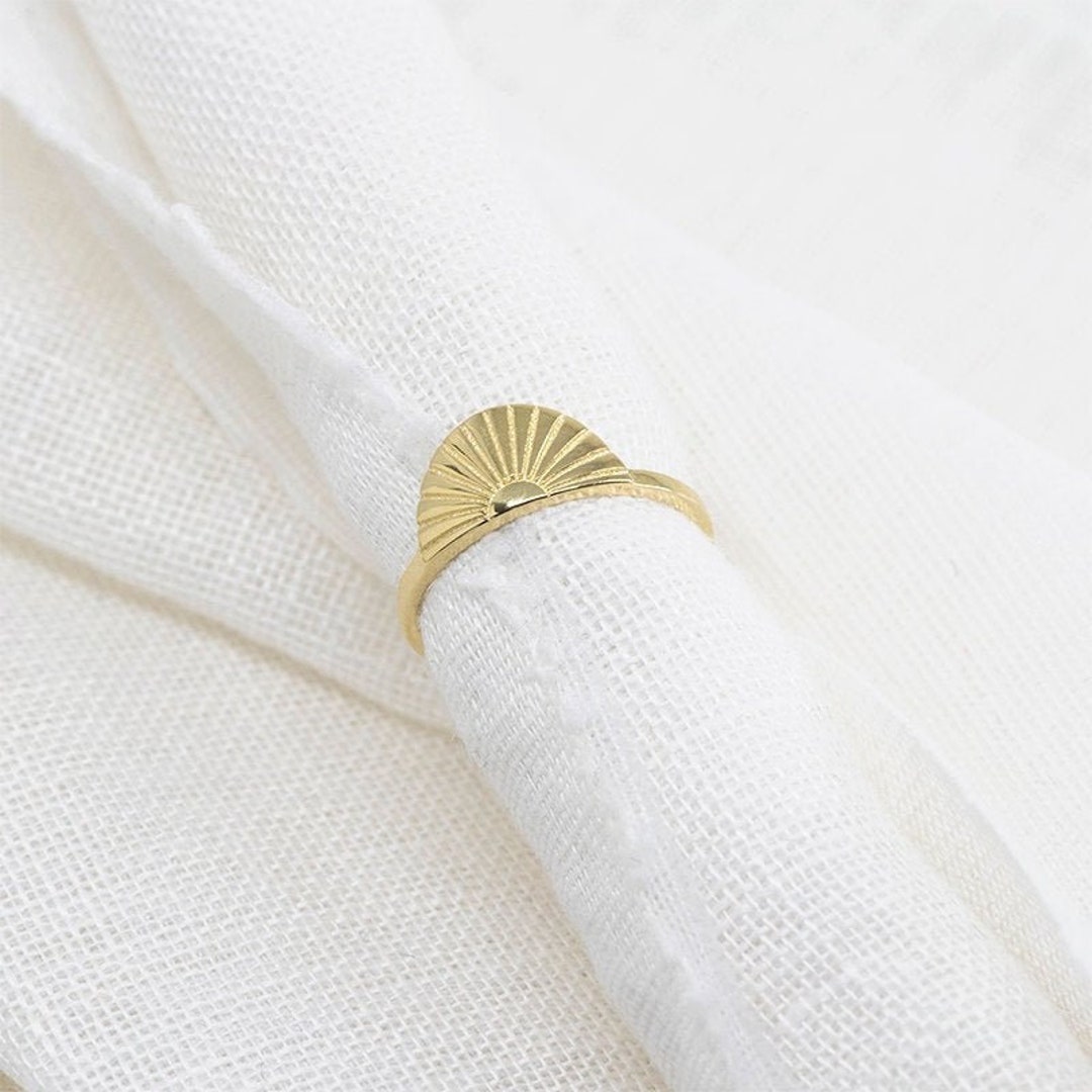 Sun Ring Dainty Ring Minimalist Gold Ring Gold Stacking - Etsy UK