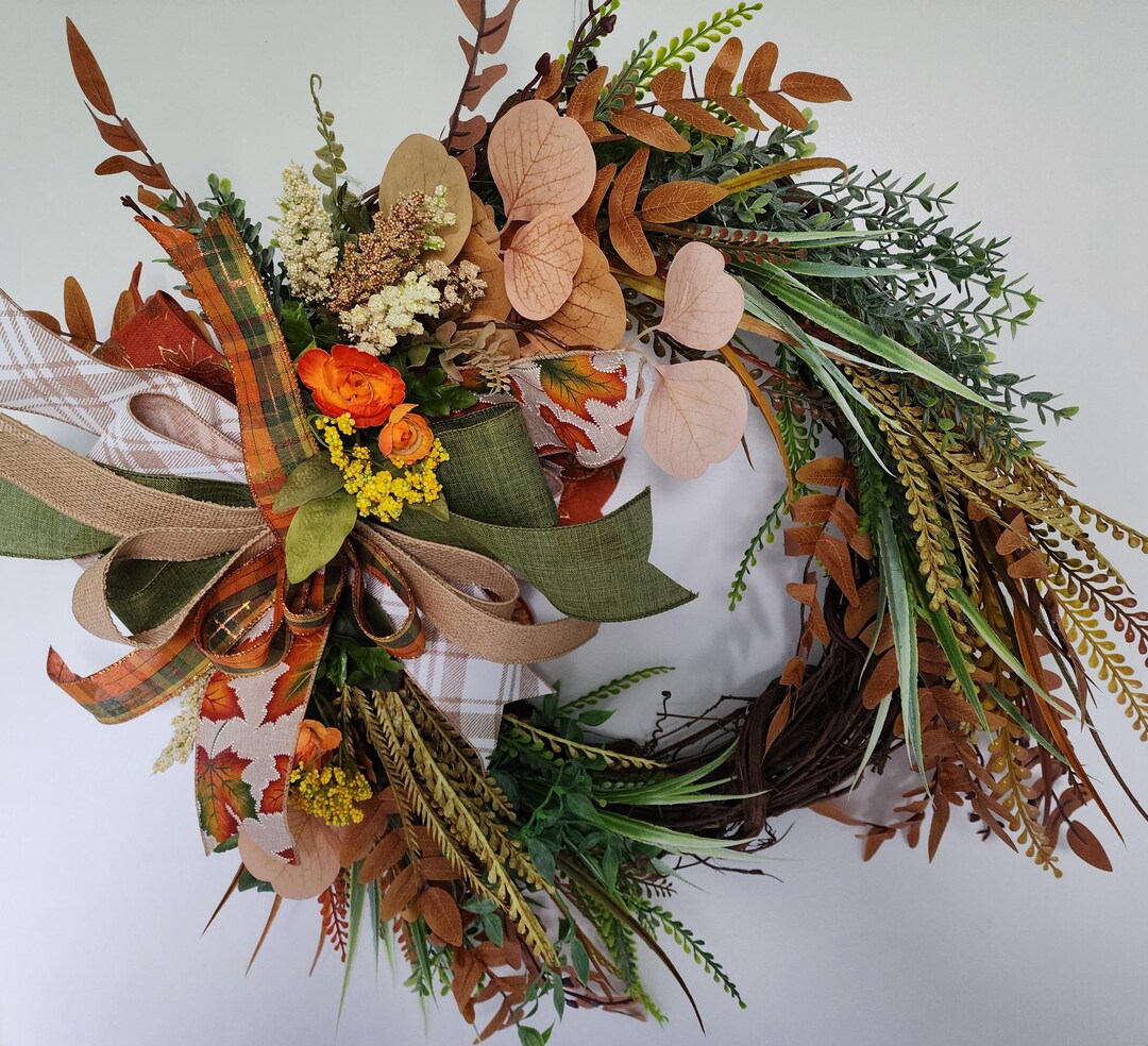 Rustic Autumn Grapevine Wreath: Wispy Fall Twig, Green & Rust Grasses ...