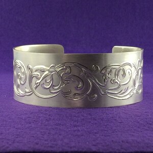 Hand Engraved Cuff Flare Cut Engraved Bracelet Hand Crafted Bracelet ...