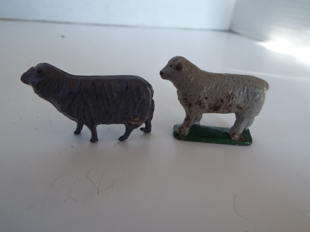Antique Miniature Lead Toy Sheep Figurines Putz Village Farmhouse ...