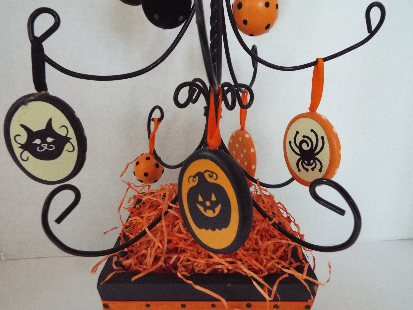 17 Halloween Wire Tree With 9 Wood Ornaments Wood Base | Etsy