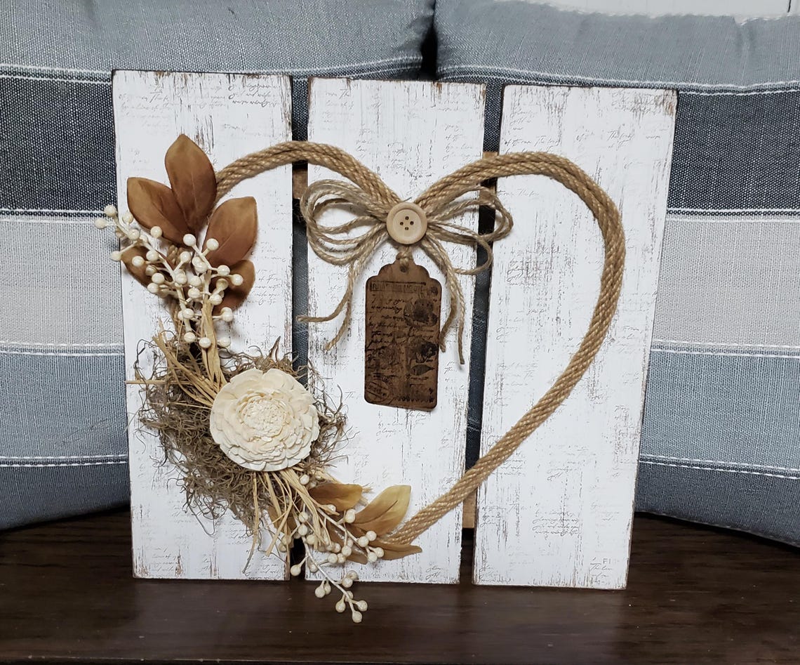Farmhouse Heart Wall Sign, Wall Decor, Solo Wood Flower Sign, Jute ...