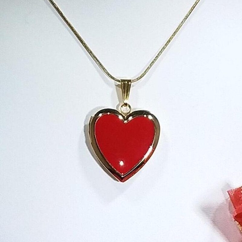 Gold Heart Locket - Etsy