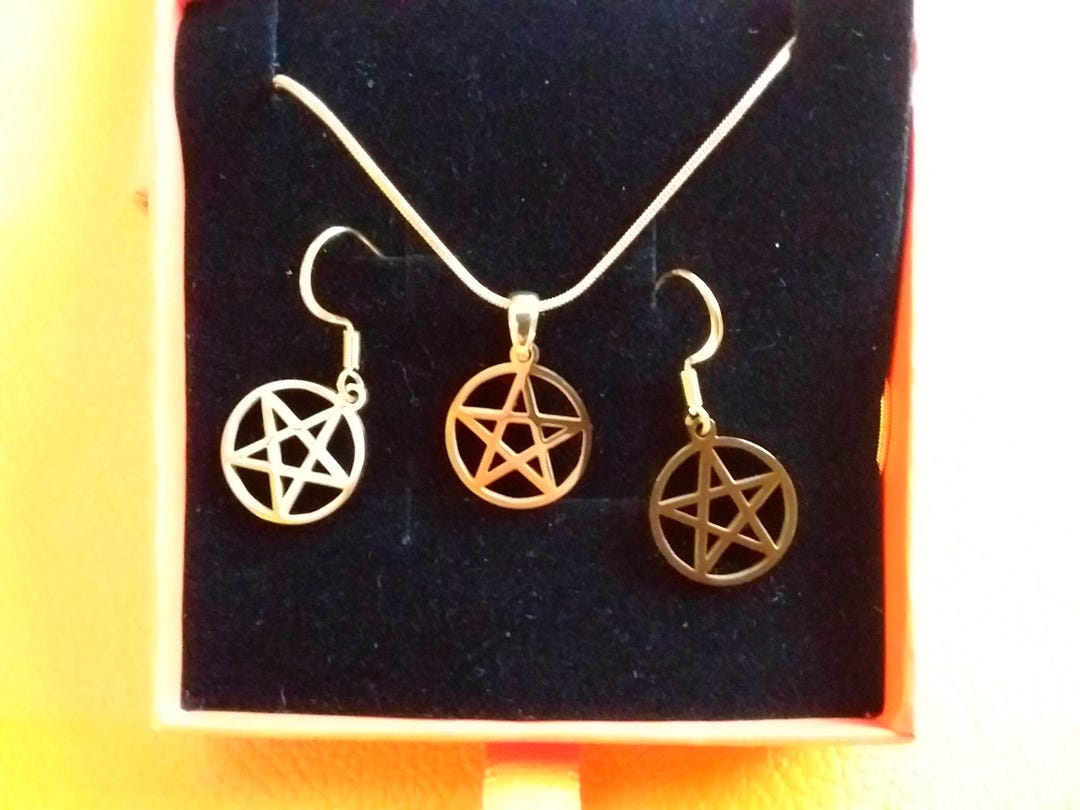 Small Gold Pentacle Stainless Steel Jewelry Gift Set by the Healing ...