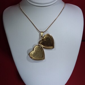 LOCKET Red and Gold Heart Shaped Photo Locket keepsake Locket Gift for ...