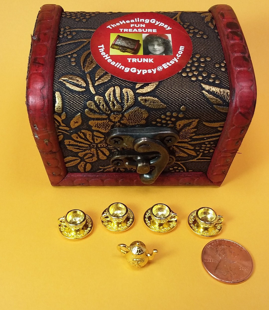 Miniature Tea Set in Mini Trunk Dollhouse Miniature Tea Party Pretend ...