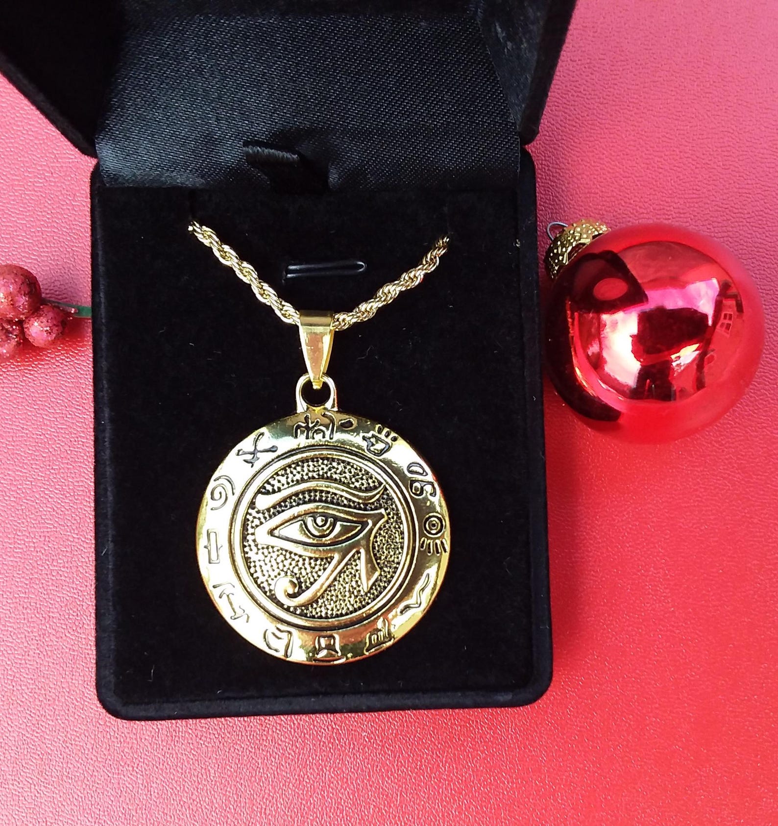 Large EYE of HORUS Medallion on a 2 Mm Gold Rope Chain by the Healing ...
