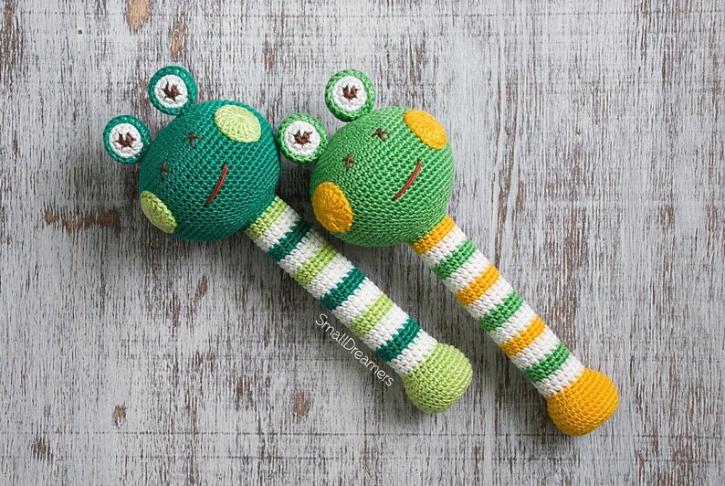 Frog rattle Crochet rattle toy Baby gift Cotton teether | Etsy