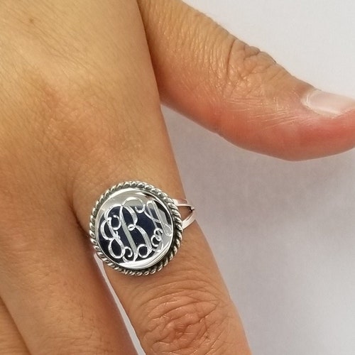 Sterling Silver Monogrammed Ring Round With Rope Edge - Etsy