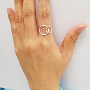 Sterling Silver Two Interlocking Circle Ring, Eternity Friendship Two ...