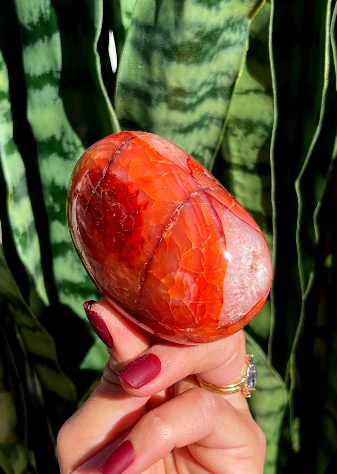 Carnelian Crystal Palm Stone for Creative Energy and Passion ...