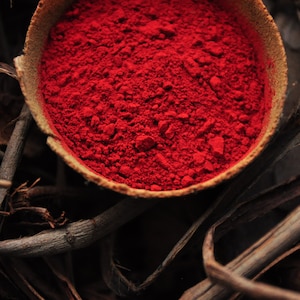Lac Extract for Bright Red, Burgundy, Crimson Colors - Etsy