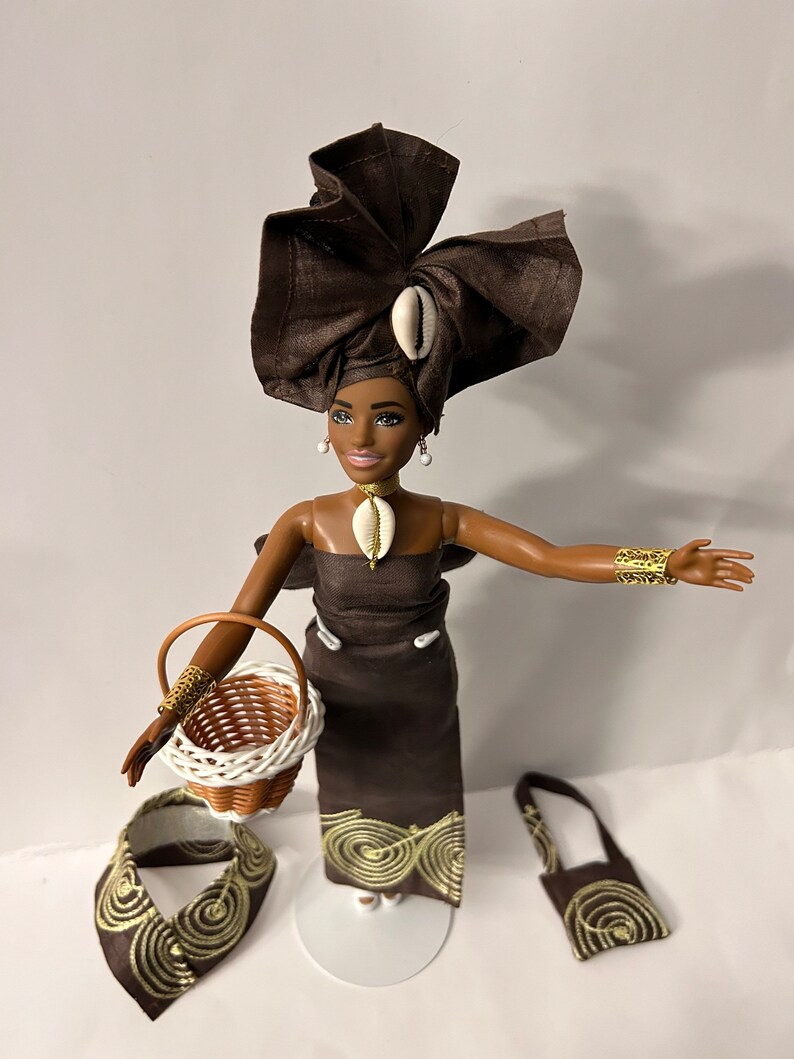 Beautiful African American Fashionistas Barbie Authentic African Fabric ...