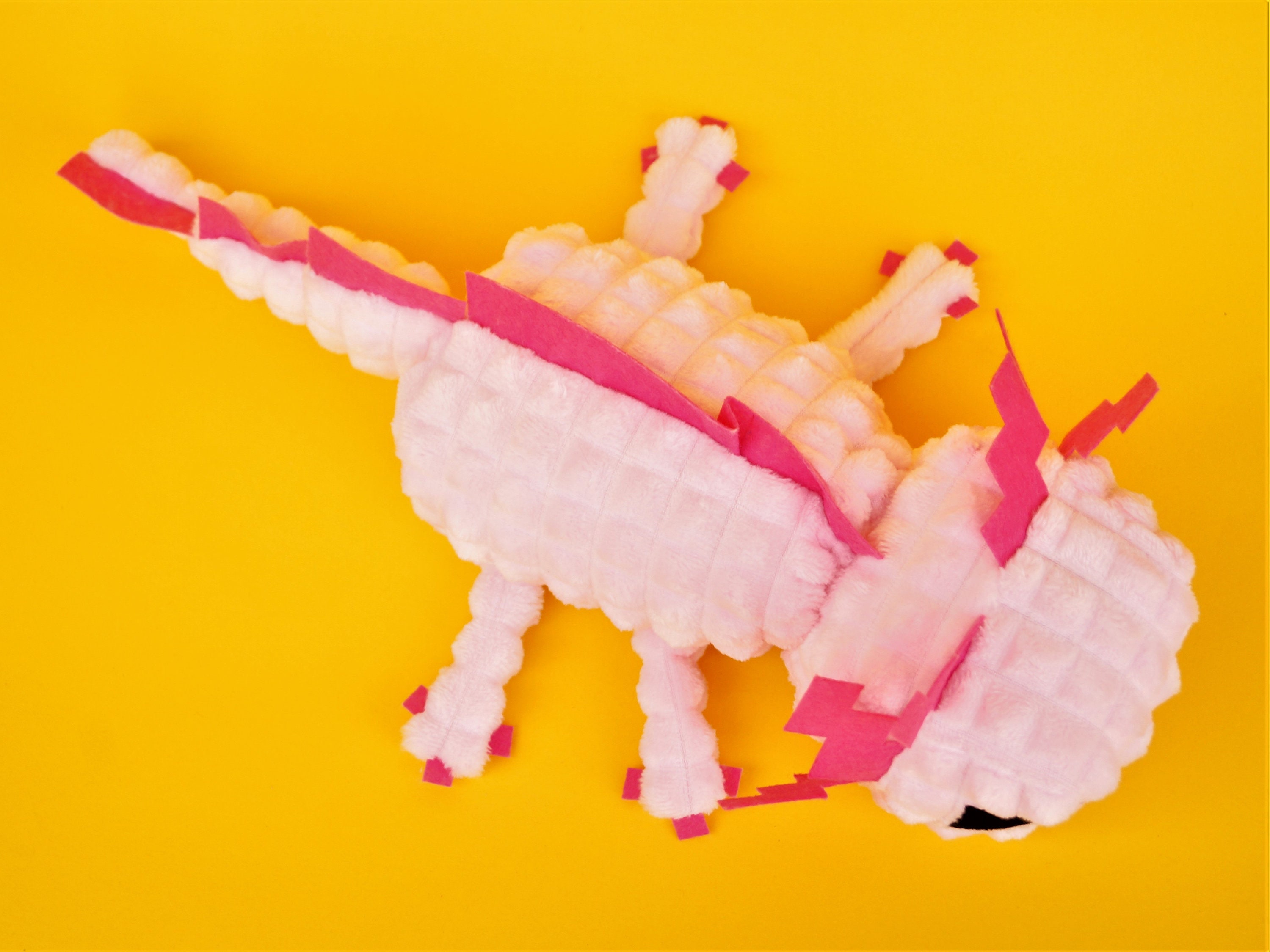 Minecraft axolotl plush - kenlomi