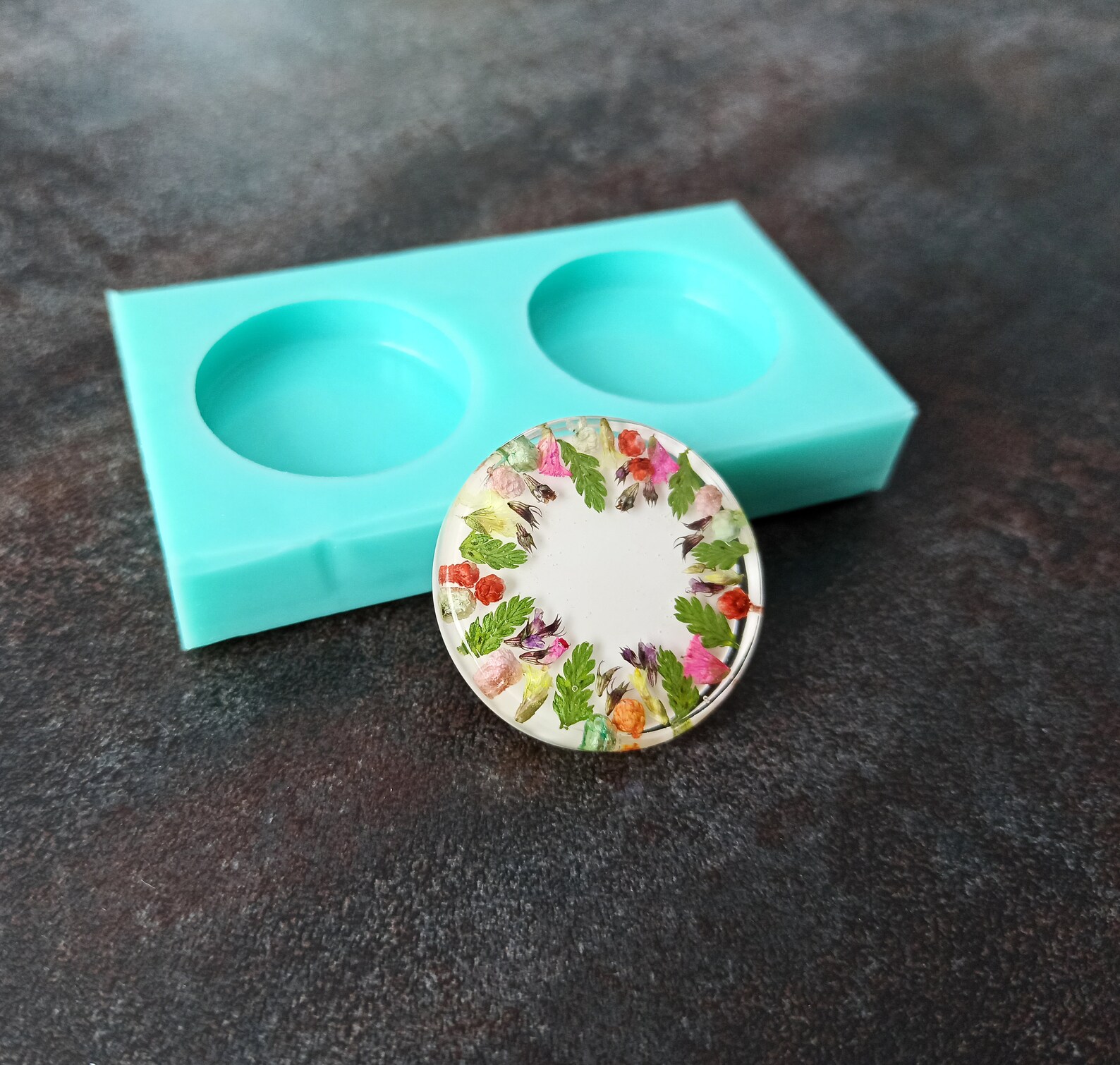 Rounded Edges Flat Round Lens Silicone Mold 30 35 Or 41 Mm 1 Etsy rounded-edges-flat-round-lens-silicone-mold-30-35-or-41-mm-1-etsy