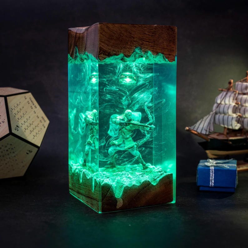 Legolas Greenleaf Elf Prince Lord of the Rings Movie, Epoxy Resin Lamp ...