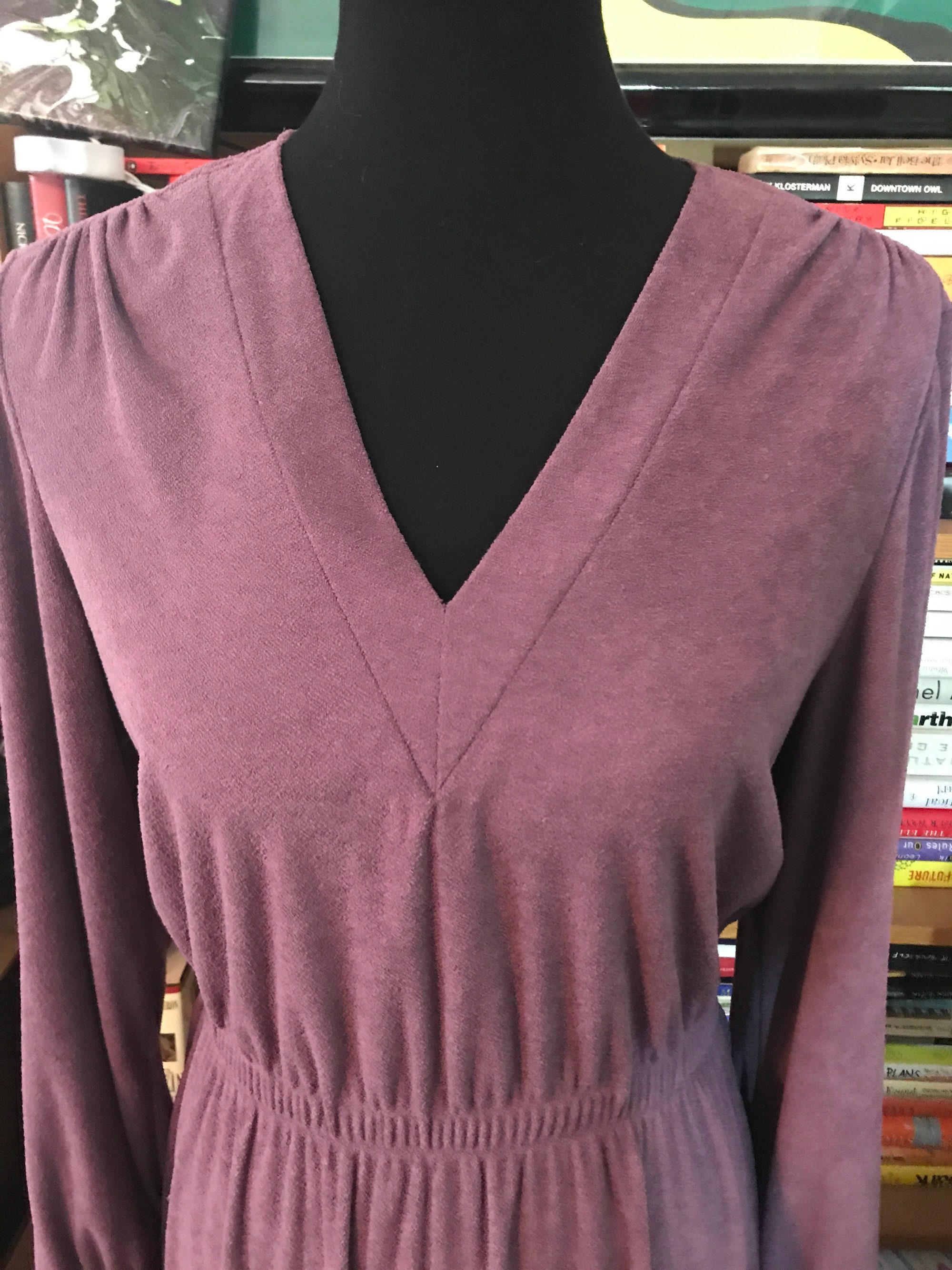 1970's Mad Rags Lavender V-neck Pull on Dress | Etsy