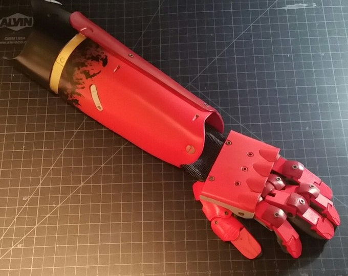 Snake's Bionic Arm - Metal Gear Solid V: the Phantom Pain - Etsy