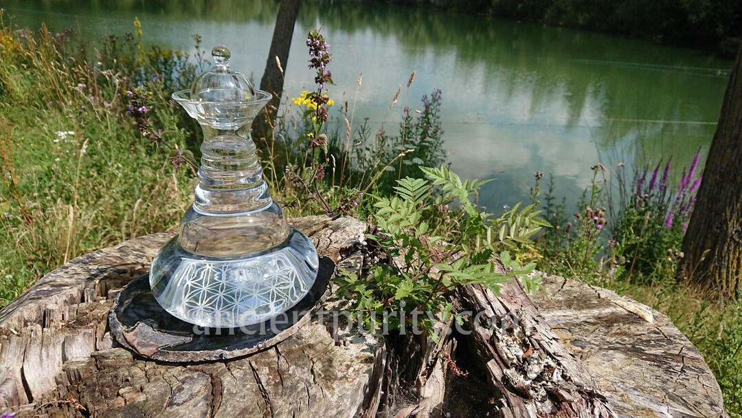 CARAFE Aladdin 1.3L - White Flower of Life | Sacred Geometry ...