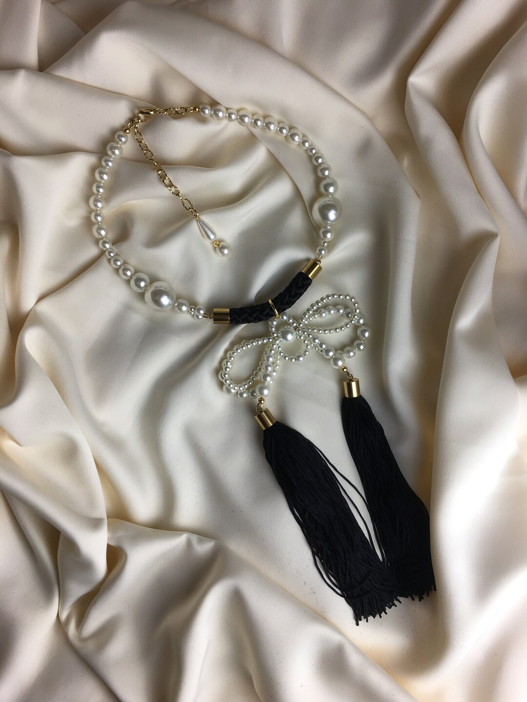 Linzi - Pearl Choker - Clasp - Rope and Tassel - Bow Knot - Etsy