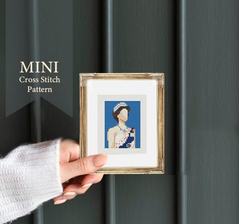 Queen Elizabeth II Mini Cross Stitch Pattern Easy Cross - Etsy