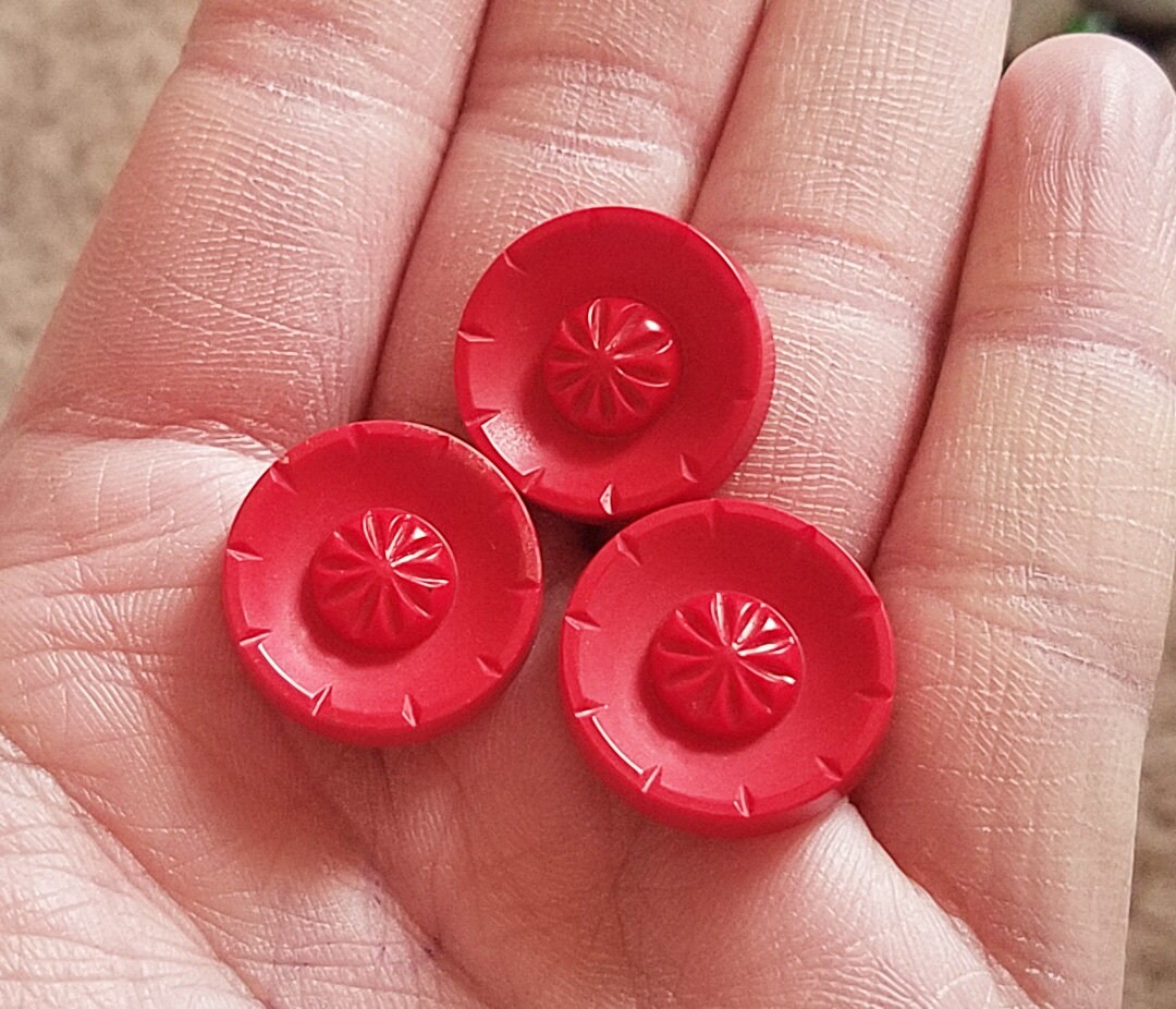 Vintage Red Plastic Buttons - Etsy