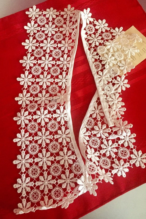 Vintage German Plauen Lace Cotton 1960's Lady's Colla… - Gem
