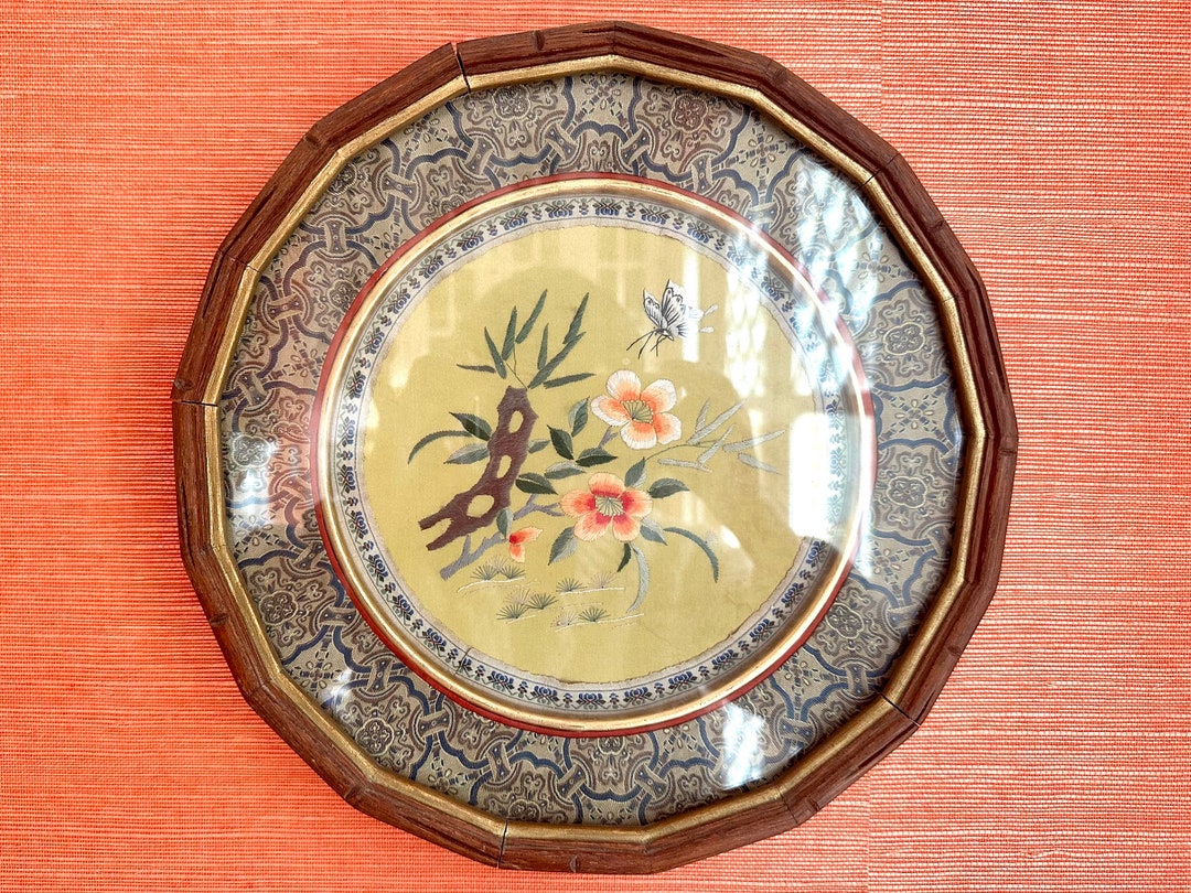 Chinese Silk Embroidery Framed Roundel Wall Hanging Antique - Etsy