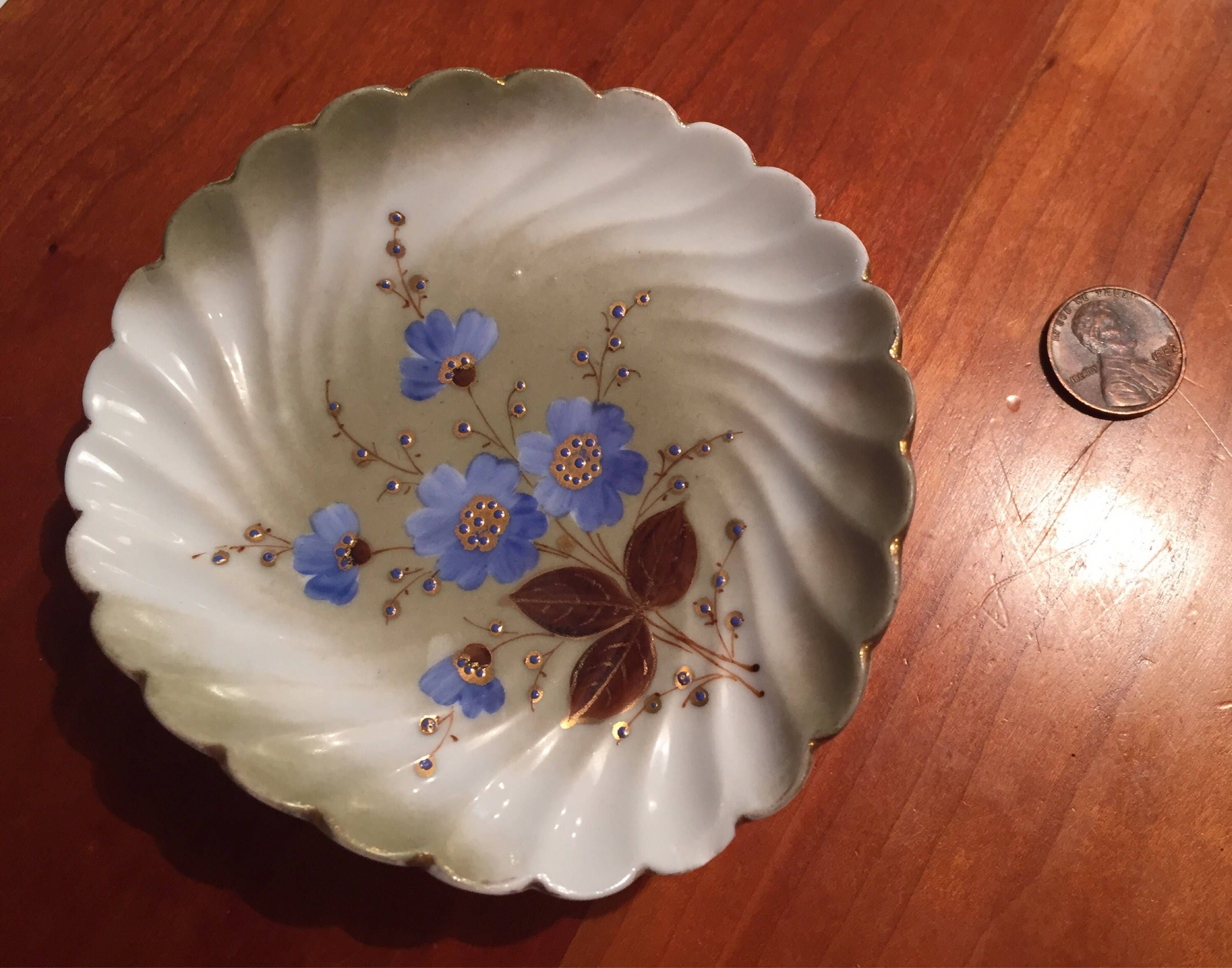 Antique Footed Dainty Dish by Royal Bayreuth Tettau Germany Circa 1885 ...