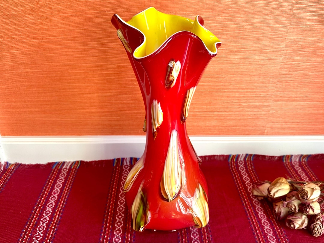 Vintage Art Glass Ruffled Vase Baijan Glass Essie Zareh Colorful 16 ...